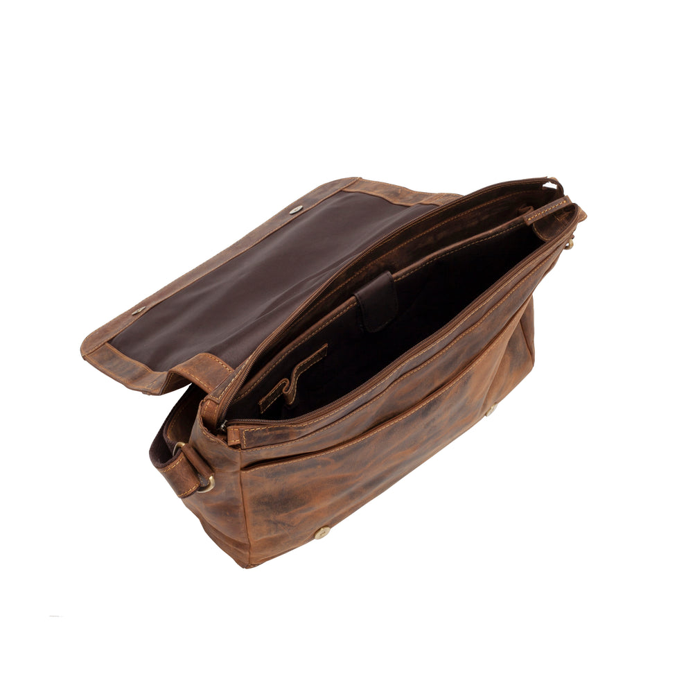 Doly – Lloyd Baker London